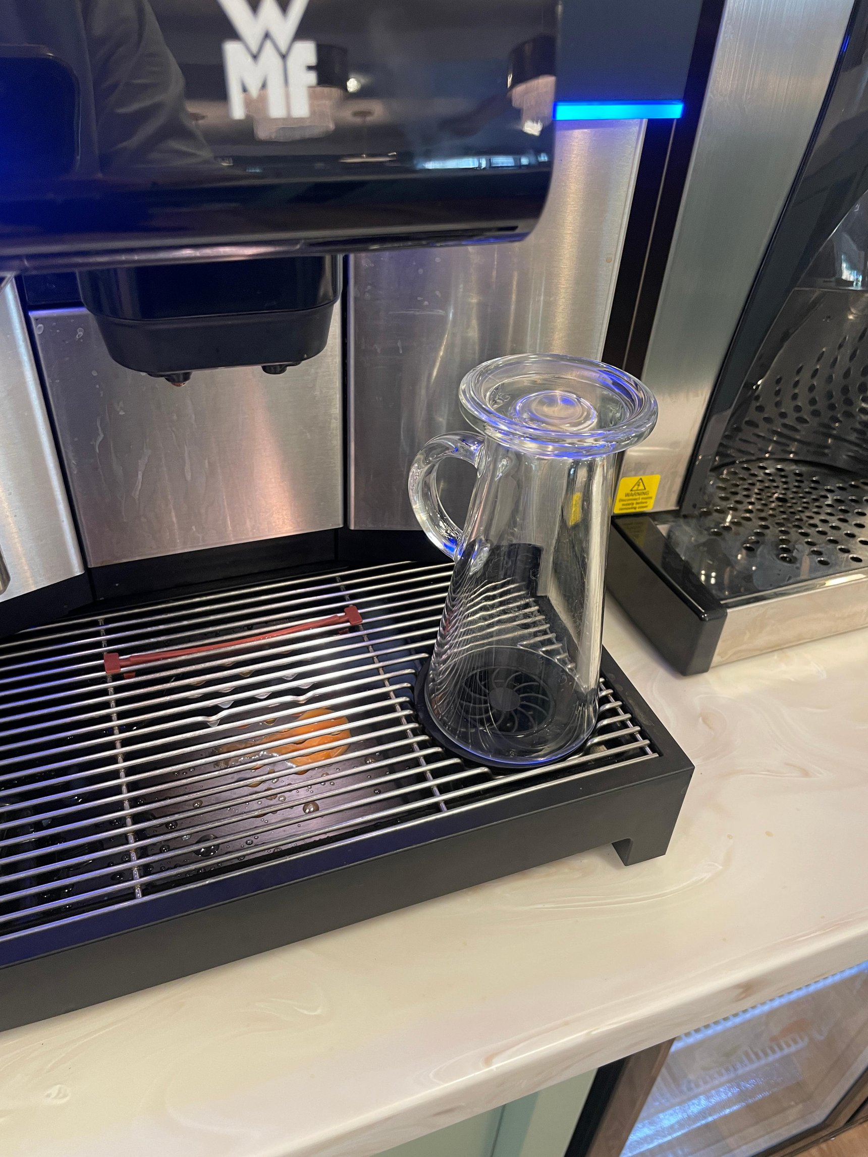 How to warm cups on WMF machines